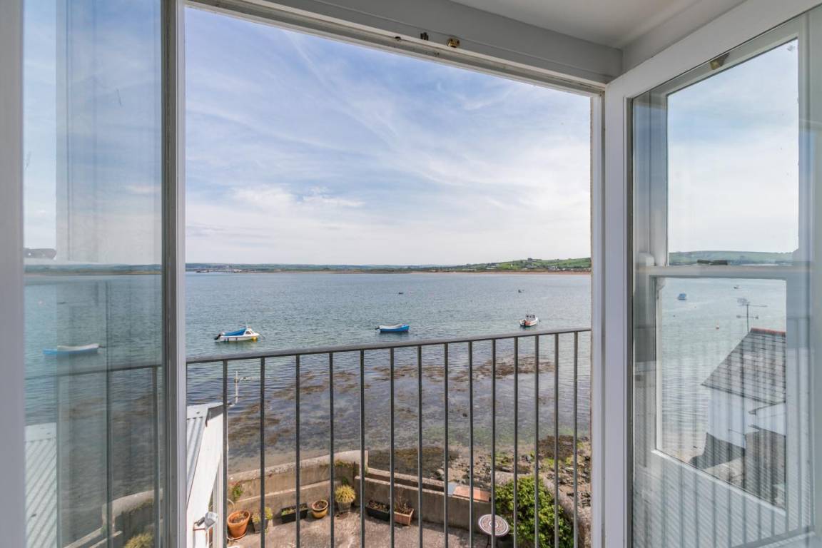 Cottage ∙ 2 Bedrooms ∙ 4 Guests - Appledore
