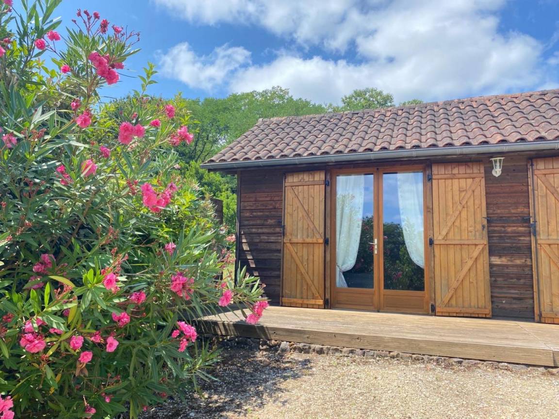 80 M² Gîte ∙ 2 Chambres ∙ 4 Personnes - Dordogne