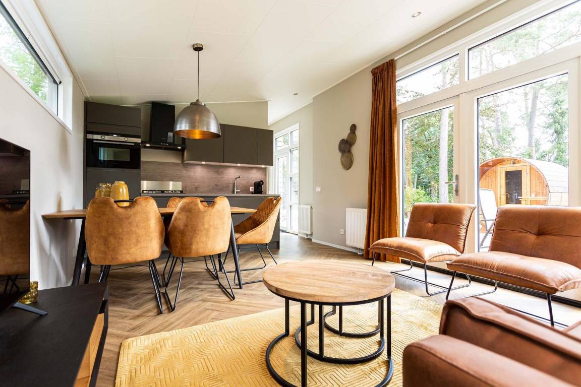 Hotel ∙ 2 Bedrooms ∙ 5 Guests - Ermelo