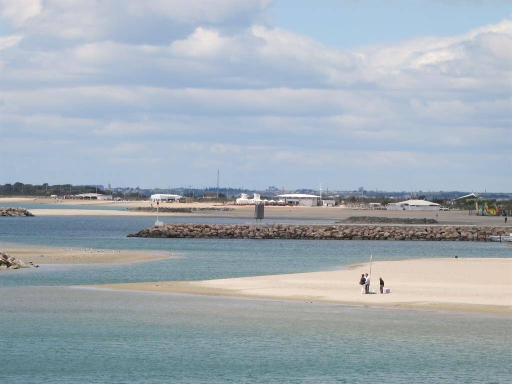 130 M² Villa ∙ 3 Bedrooms ∙ 8 Guests - セート