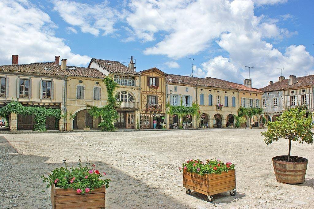 110 M² Gîte ∙ 3 Chambres ∙ 6 Personnes - Landes