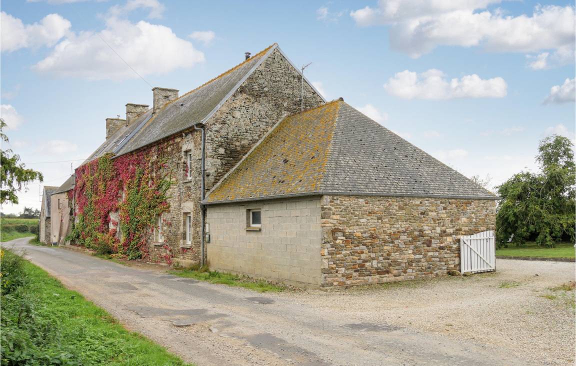 125 M² Duplex ∙ 4 Chambres ∙ 8 Personnes - Portbail