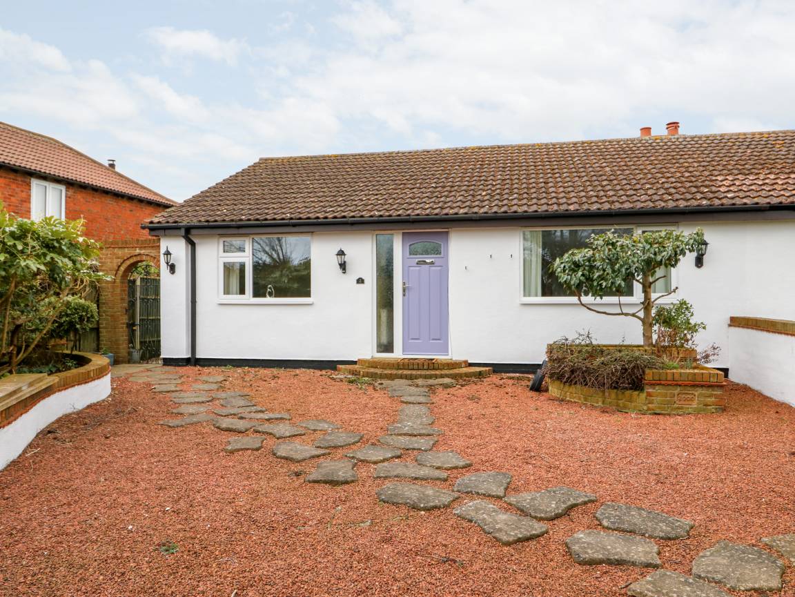 Cottage ∙ 2 Bedrooms ∙ 4 Guests - Anderby Creek
