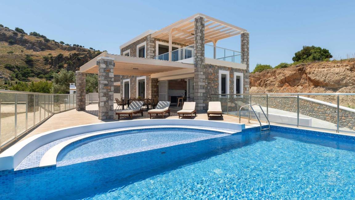Villa ∙ 4 Bedrooms ∙ 8 Guests - Lindos