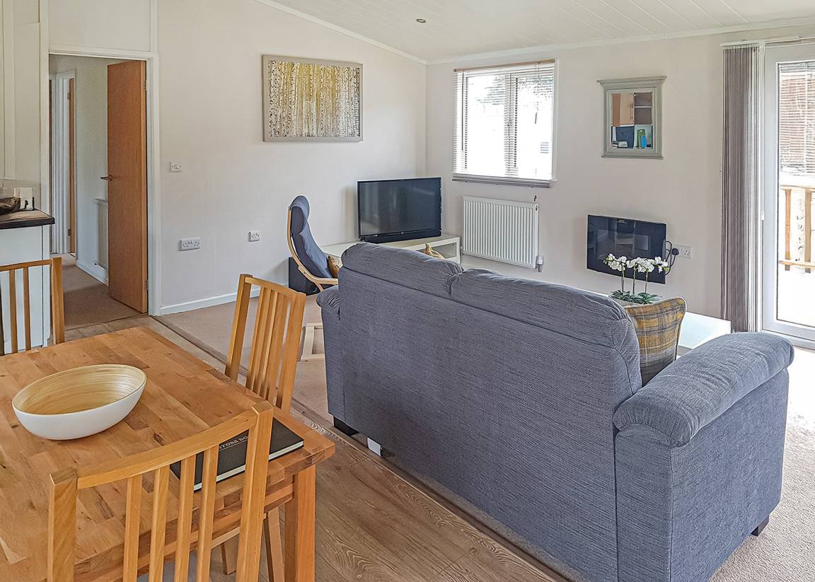 Chalet ∙ 2 Bedrooms ∙ 4 Guests - Pembrokeshire