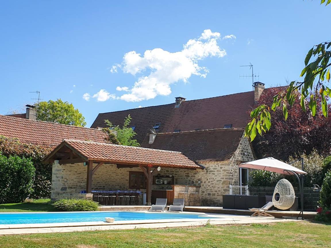 220 M² Gîte ∙ 5 Chambres ∙ 10 Personnes - Gramat