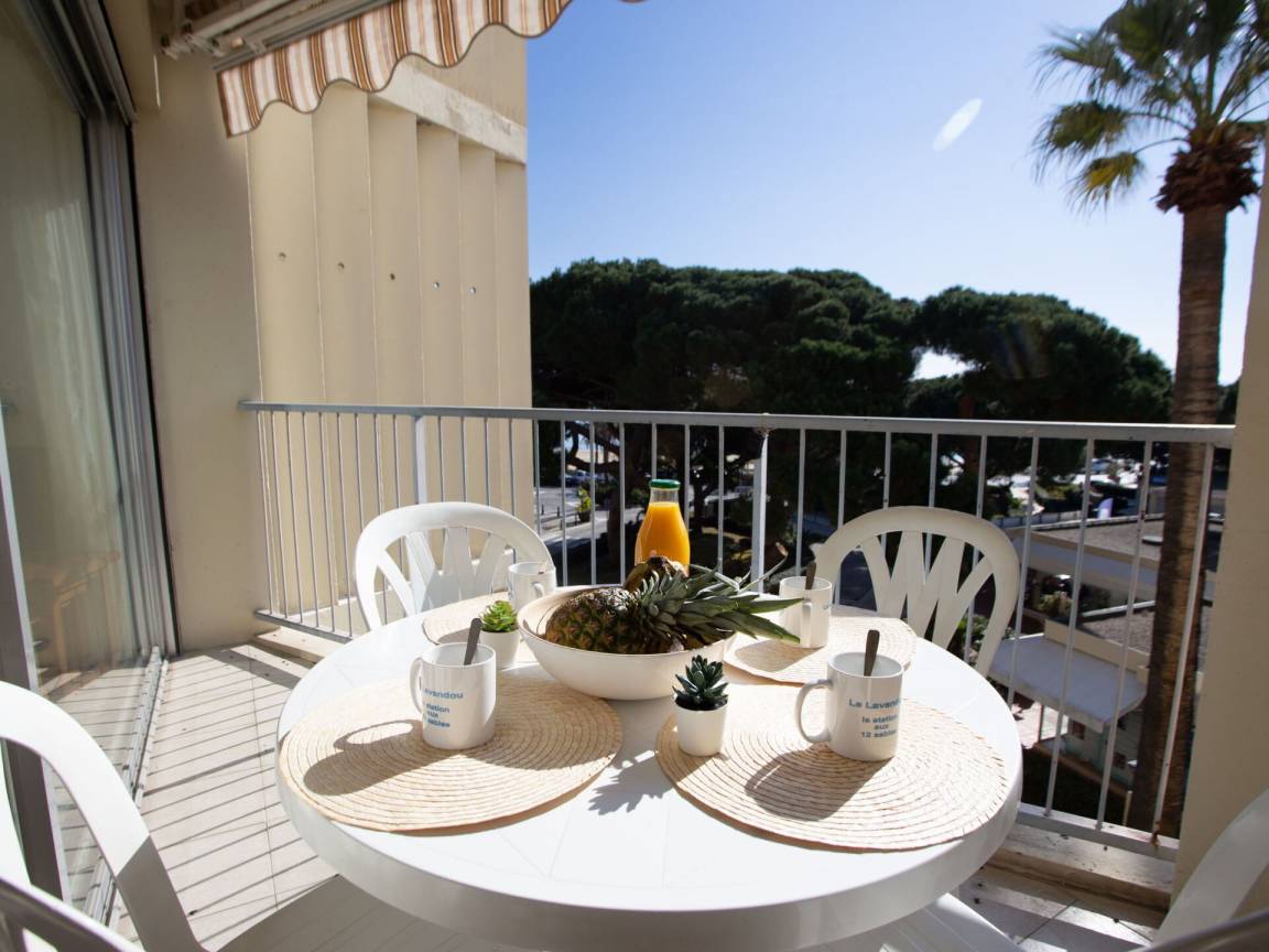 52 M² Ferienwohnung ∙ 1 Schlafzimmer ∙ 4 Gäste - Bormes-les-Mimosas