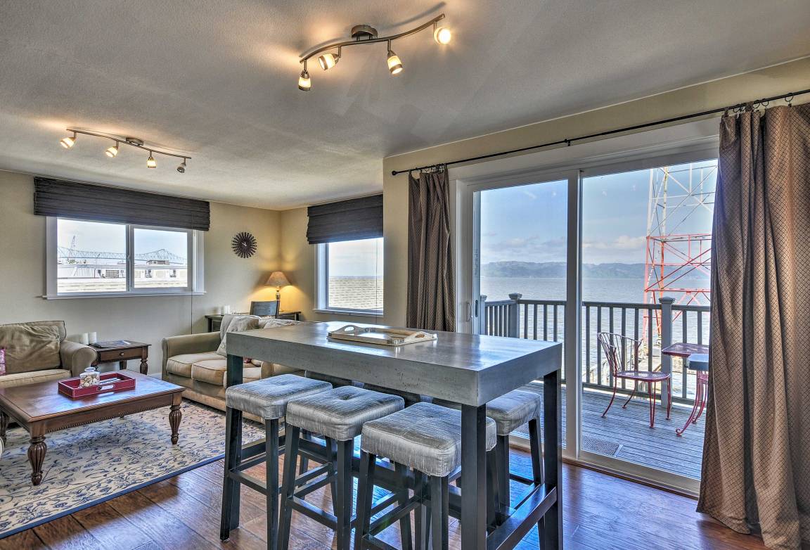 102 M² Apartment ∙ 1 Bedroom ∙ 2 Guests - Astoria