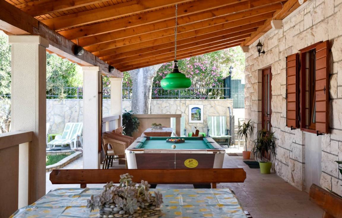 120 M² Villa ∙ 4 Schlafzimmer ∙ 12 Gäste - Brač