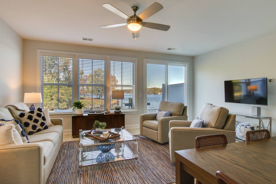 158 M² Apartment ∙ 3 Bedrooms ∙ 8 Guests - Lake Greenwood, SC