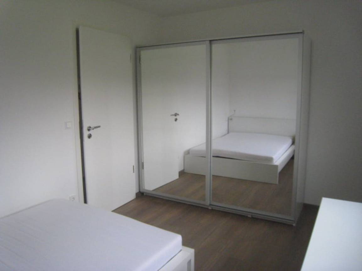 13 平方米 獨立房間 ∙ 1 Bedroom ∙ 1 Guest - 美因河畔法蘭克福