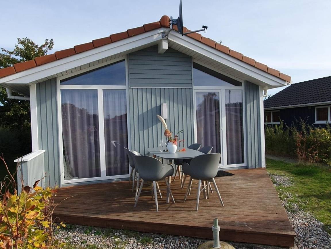 55 M² Ferienhaus ∙ 2 Schlafzimmer ∙ 5 Gäste - Neustadt in Holstein