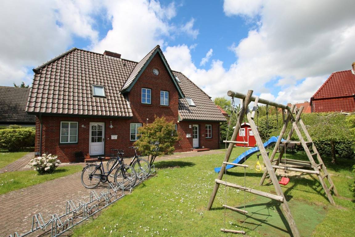 75 M² Ferienhaus ∙ 2 Schlafzimmer ∙ 4 Gäste - Amrum