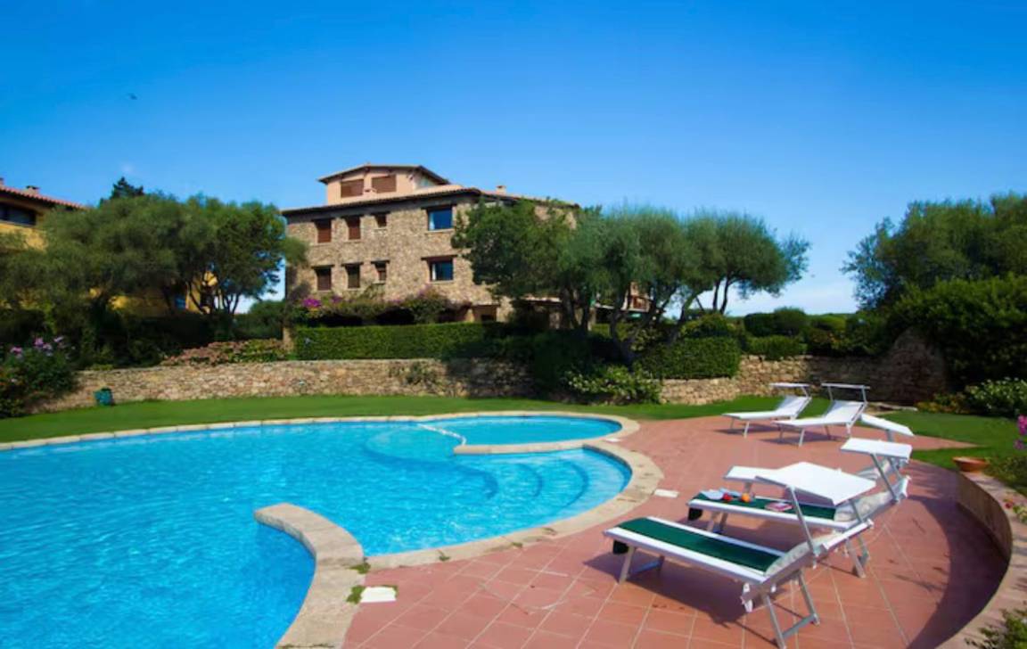 70 M² Apartamento ∙ 2 Habitaciones ∙ 5 Huéspedes - Olbia