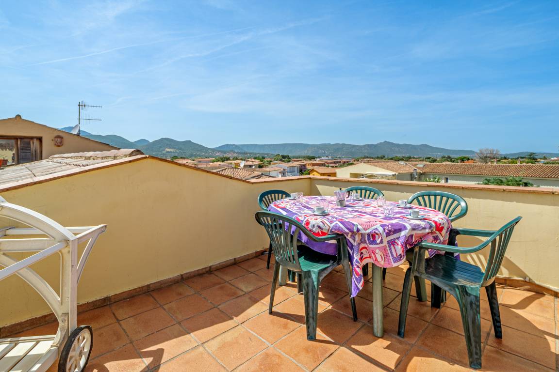 70 M² Apartment ∙ 2 Bedrooms ∙ 6 Guests - San Teodoro, Sicily