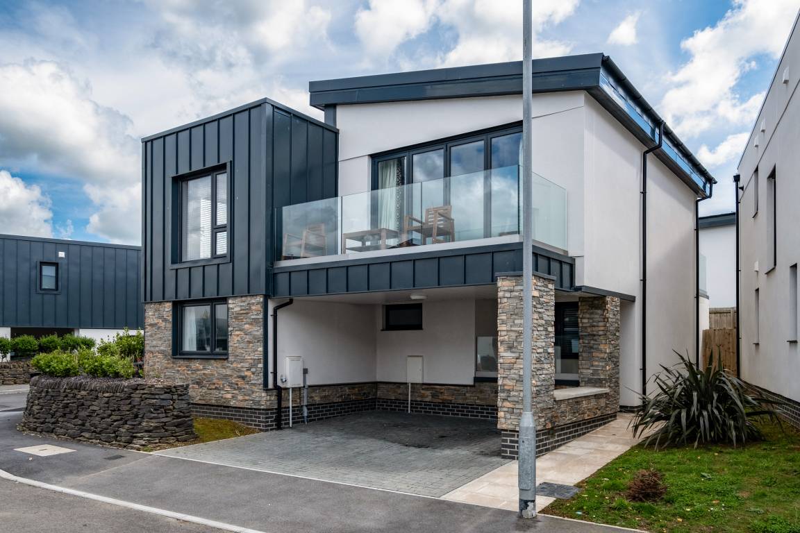 Cottage ∙ 4 Bedrooms ∙ 8 Guests - Perranporth