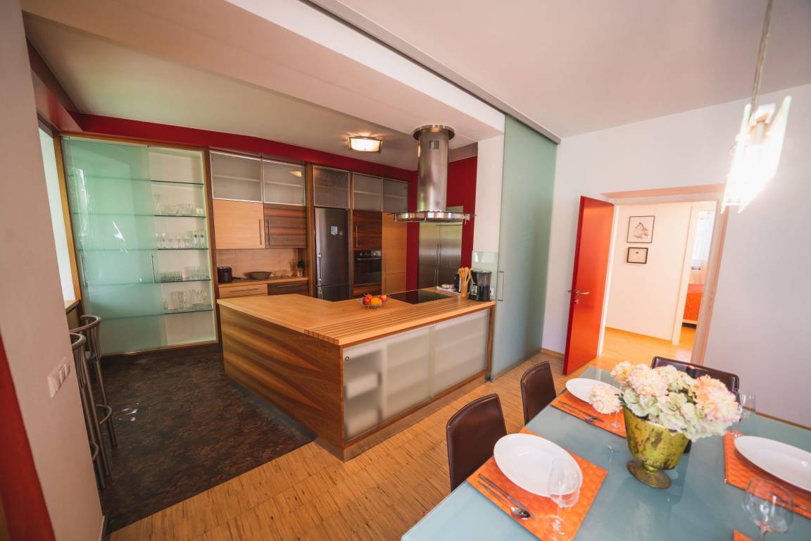 94 M² Appartamento Vacanza ∙ 2 Camere Da Letto ∙ 4 Ospiti - Lienz