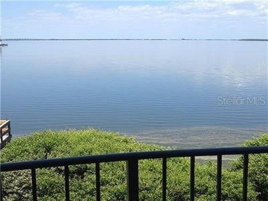 77 M² Condo ∙ 2 Bedrooms ∙ 4 Guests - St. Pete Beach, FL