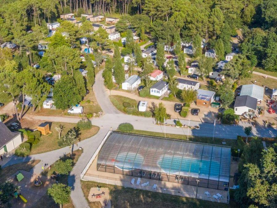 Caravan ∙ 1 Bedroom ∙ 6 Guests - Ploemel