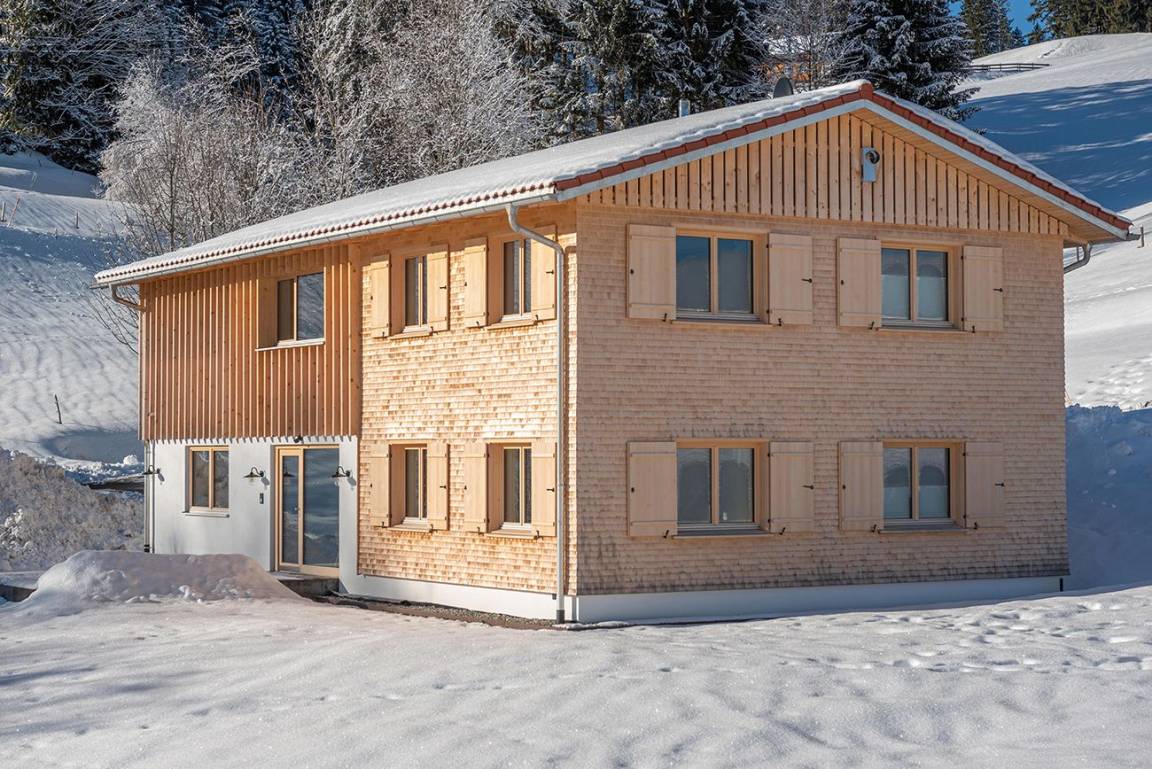 160 M² Ferienhaus ∙ 4 Schlafzimmer ∙ 8 Gäste - Scheidegg