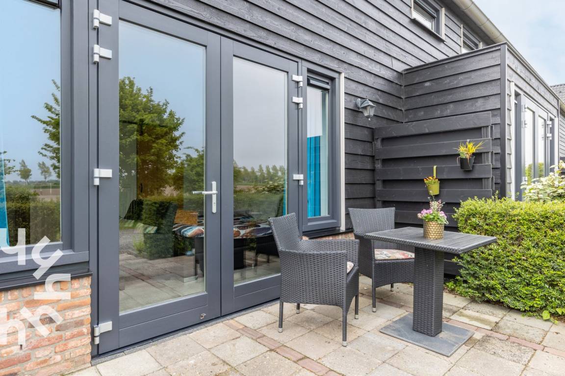 30 M² Huis ∙ 1 Slaapkamer ∙ 2 Gasten - Vrouwenpolder