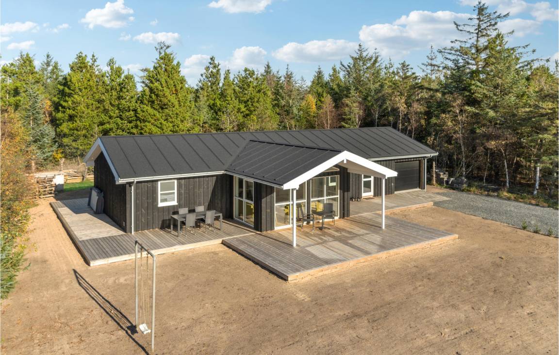 136 M² Ferienhaus ∙ 4 Schlafzimmer ∙ 9 Gäste - Saltum