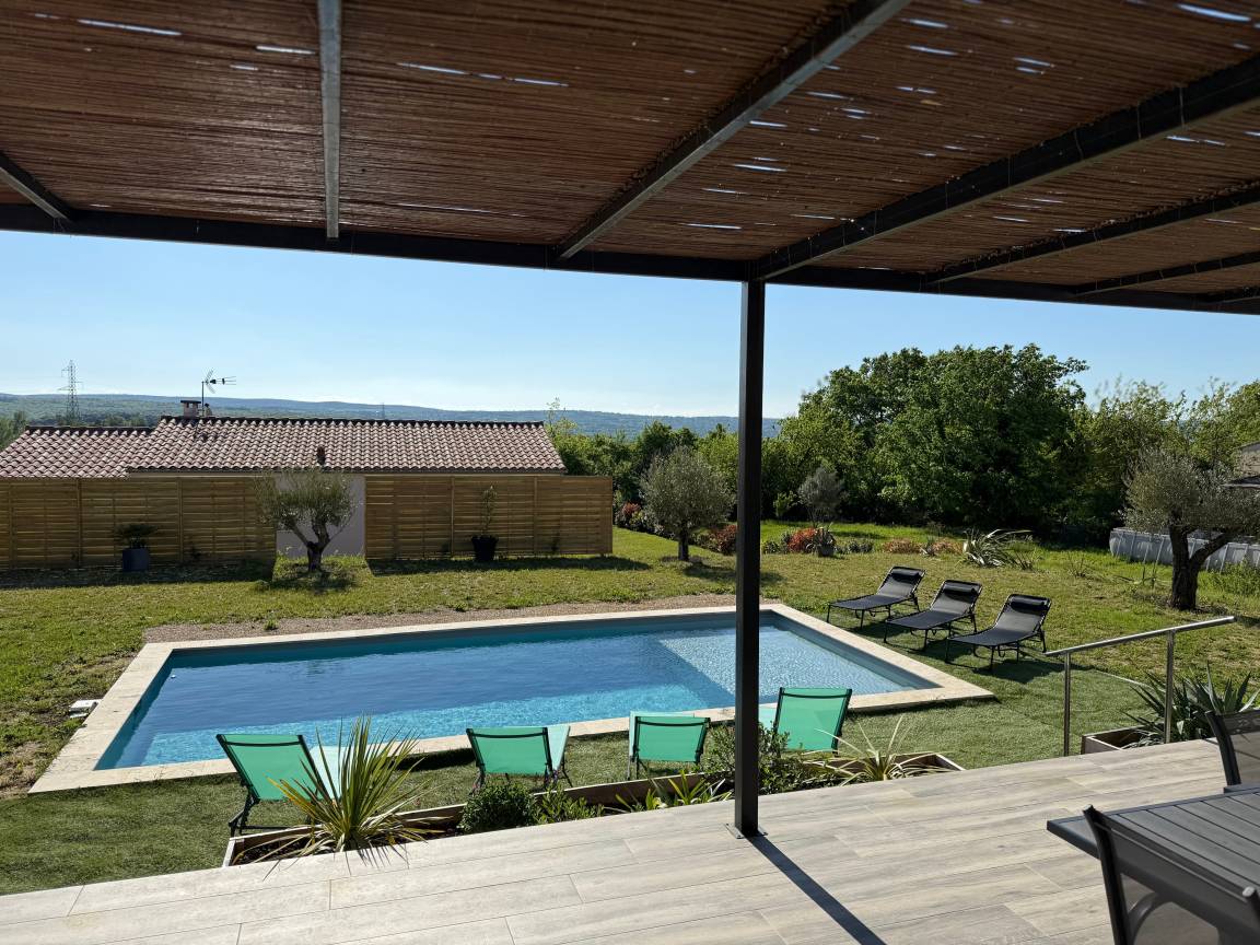 130 M² Maison De Vacances ∙ 3 Chambres ∙ 8 Personnes - Saint-Jean-de-Maruéjols-et-Avéjan