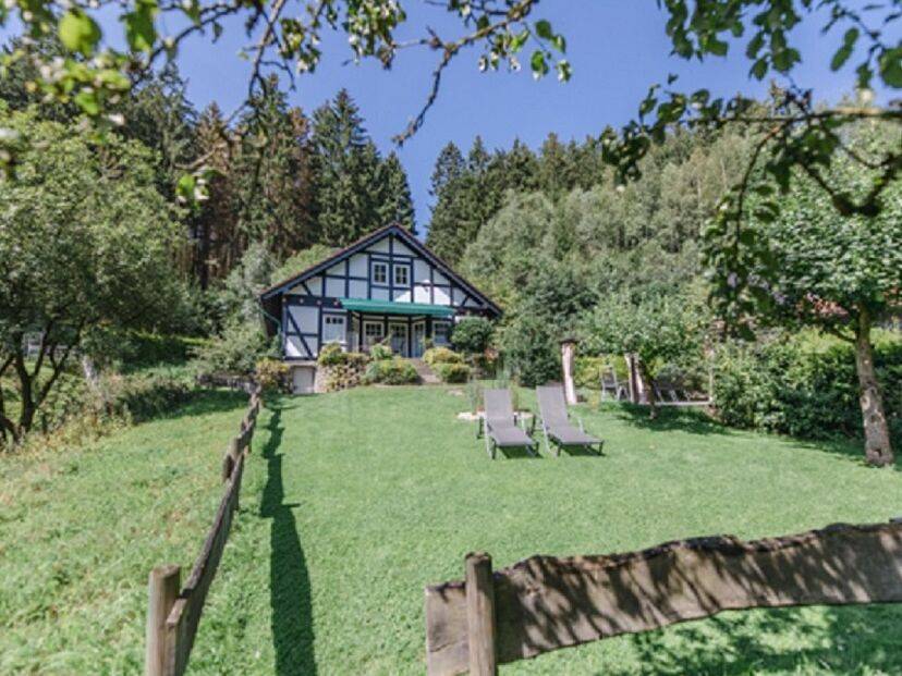 80 M² Ferienhaus ∙ 2 Schlafzimmer ∙ 5 Gäste - Sundern (Sauerland)