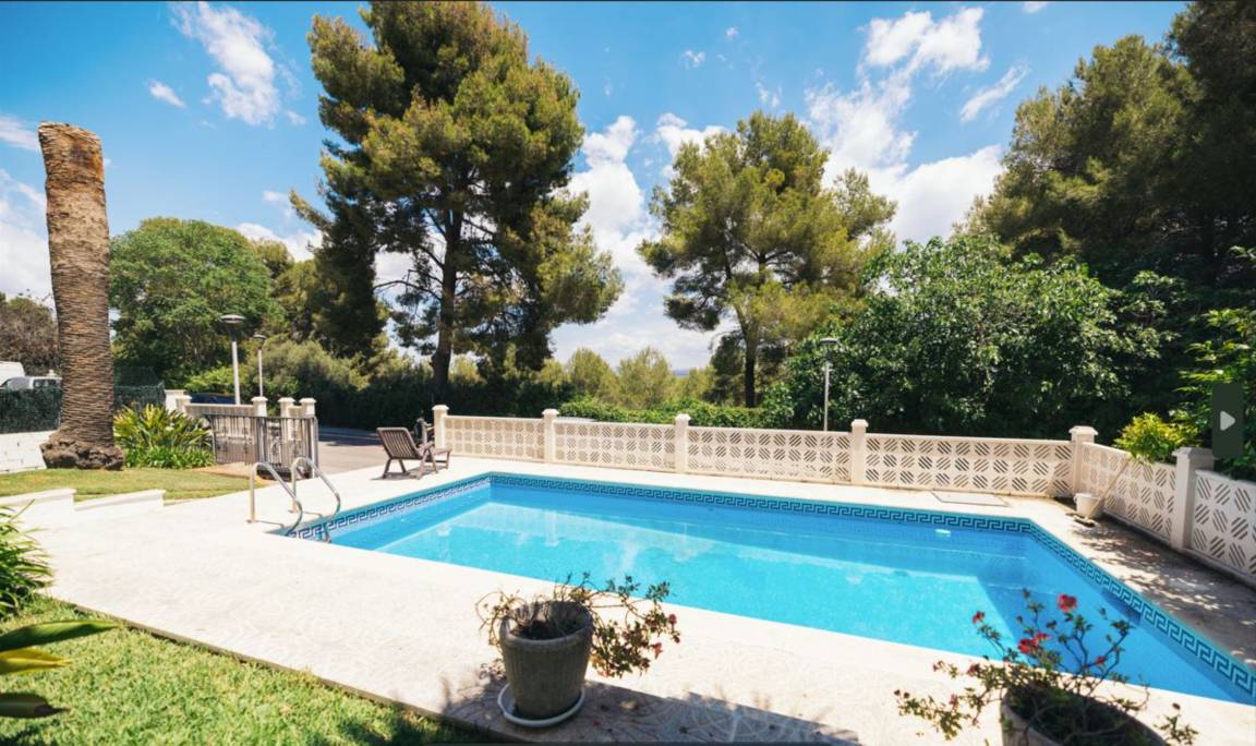 350 M² Villa ∙ 6 Habitaciones ∙ 13 Huéspedes - Tarragona, España