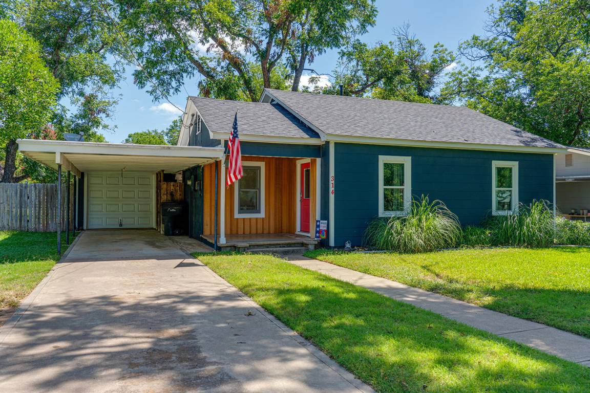 79 M² House ∙ 2 Bedrooms ∙ 4 Guests - Fredericksburg, TX