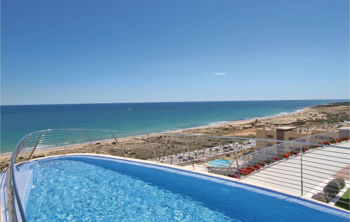 66 M² Apartamento ∙ 2 Habitaciones ∙ 4 Huéspedes - Alicante