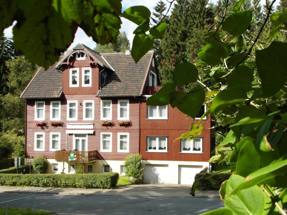 95 M² Ferienwohnung ∙ 3 Schlafzimmer ∙ 5 Gäste - Altenau