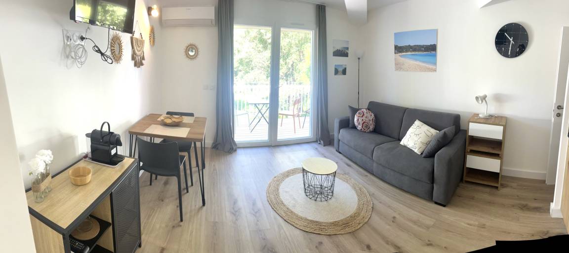22 M² Studio ∙ 2 Personnes - Plage de Pinarellu