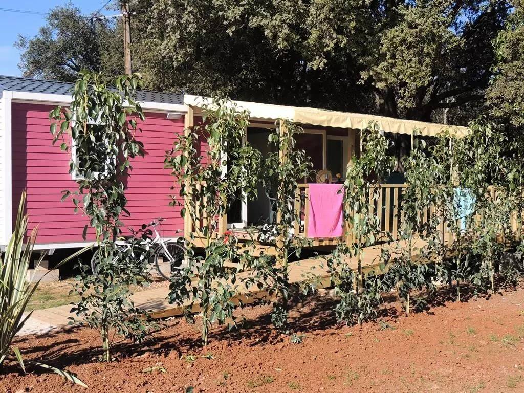 32 M² Caravan ∙ 2 Bedrooms ∙ 4 Guests - Sommières