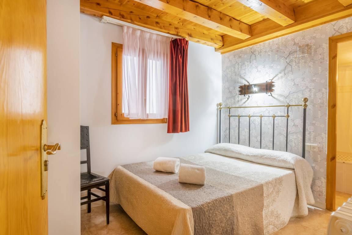 63 M² Apartment ∙ 3 Bedrooms ∙ 7 Guests - Vall de Boí