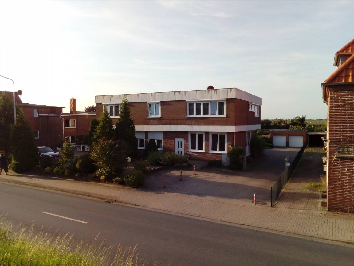 70 M² Ferienwohnung ∙ 1 Schlafzimmer ∙ 1 Gast - Buxtehude