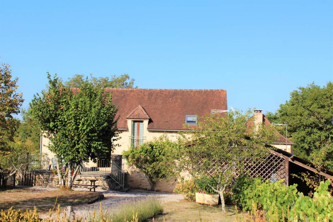 77 M² Gîte ∙ 3 Chambres ∙ 6 Personnes - Dordogne