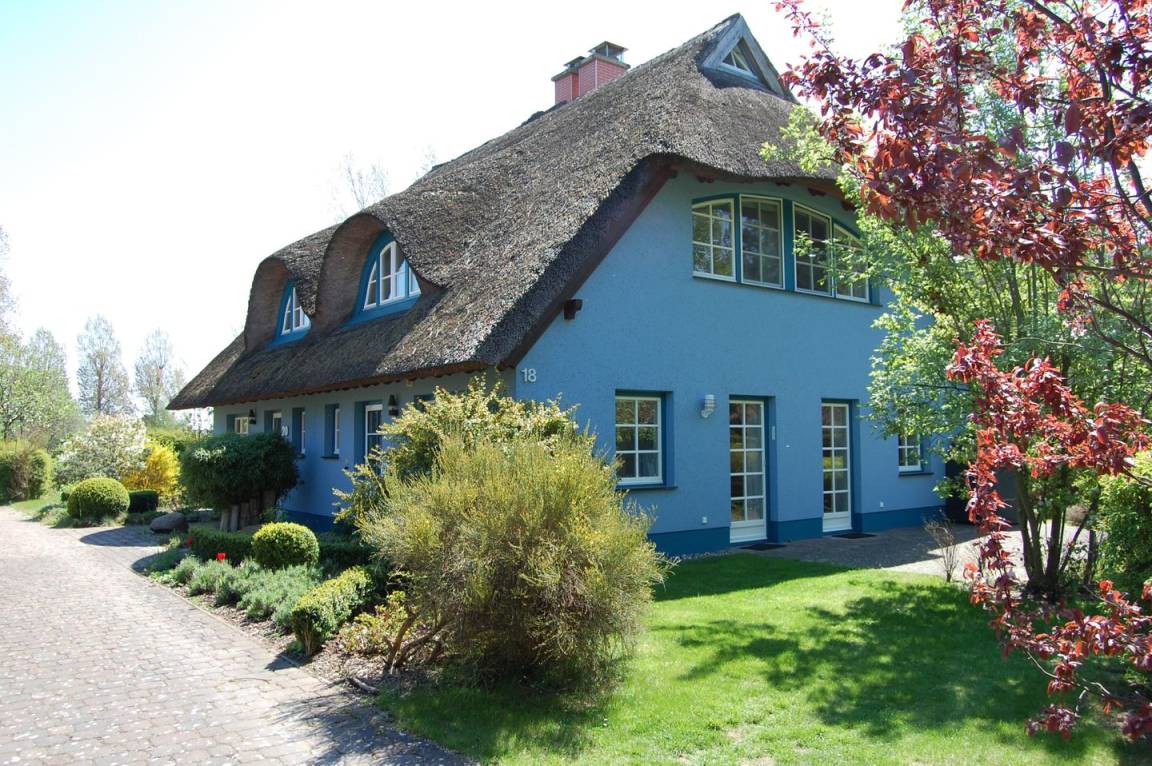 88 M² Ferienhaus ∙ 3 Schlafzimmer ∙ 6 Gäste - Ahrenshoop