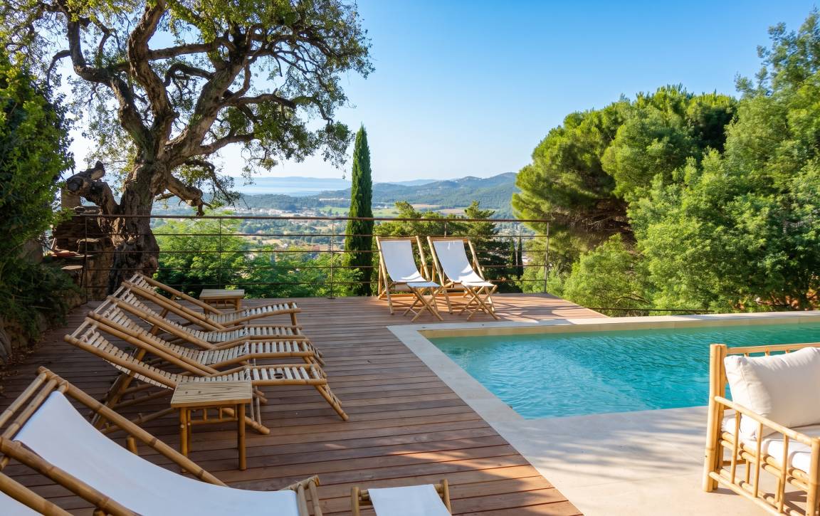 132 M² Villa ∙ 4 Habitaciones ∙ 10 Huéspedes - Le Lavandou