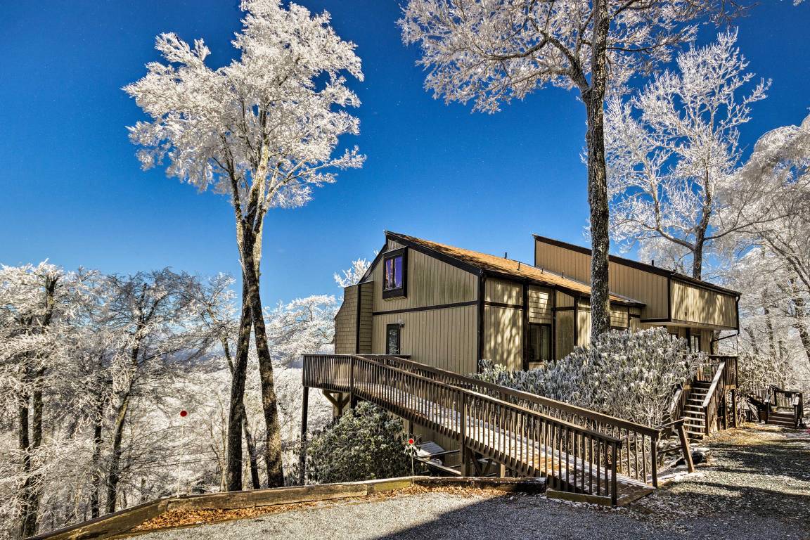 120 M² Apartment ∙ 3 Bedrooms ∙ 6 Guests - Banner Elk, NC