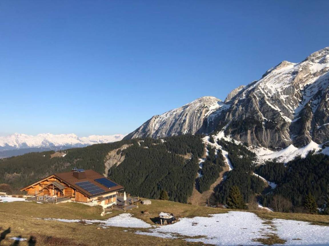 250 M² Chalet ∙ 5 Chambres ∙ 15 Personnes - Bonneville