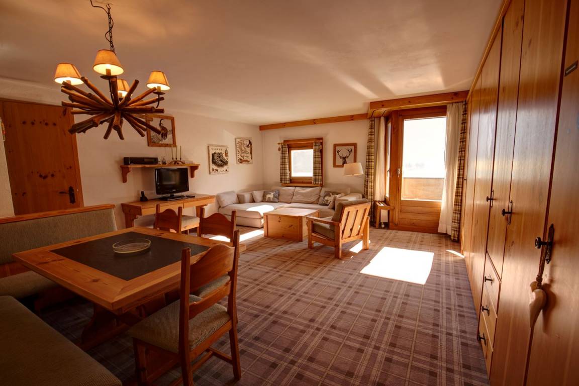 75 M² Apartment ∙ 1 Bedroom ∙ 4 Guests - Saint Moritz