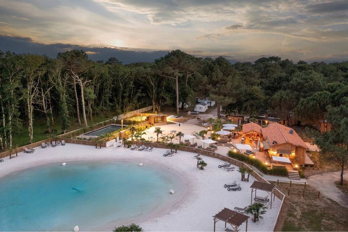 33 M² Camping ∙ 3 Bedrooms ∙ 6 Guests - Marennes
