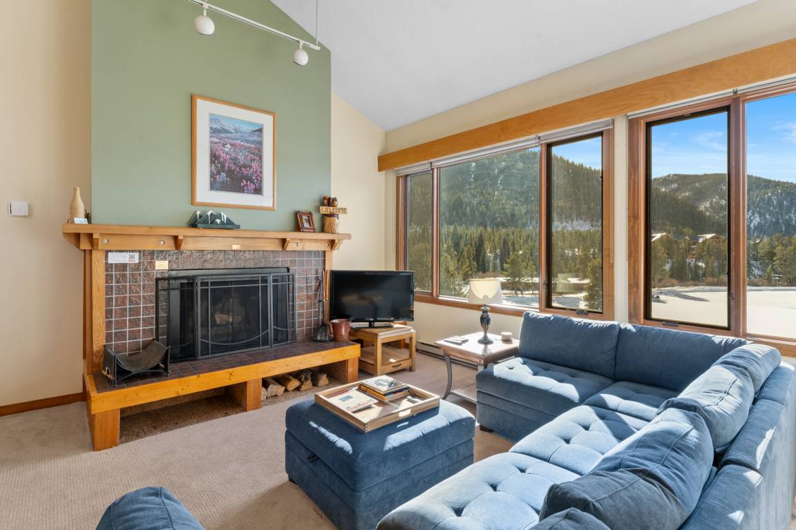 140 M² Apartment ∙ 2 Bedrooms ∙ 10 Guests - Silverthorne, CO