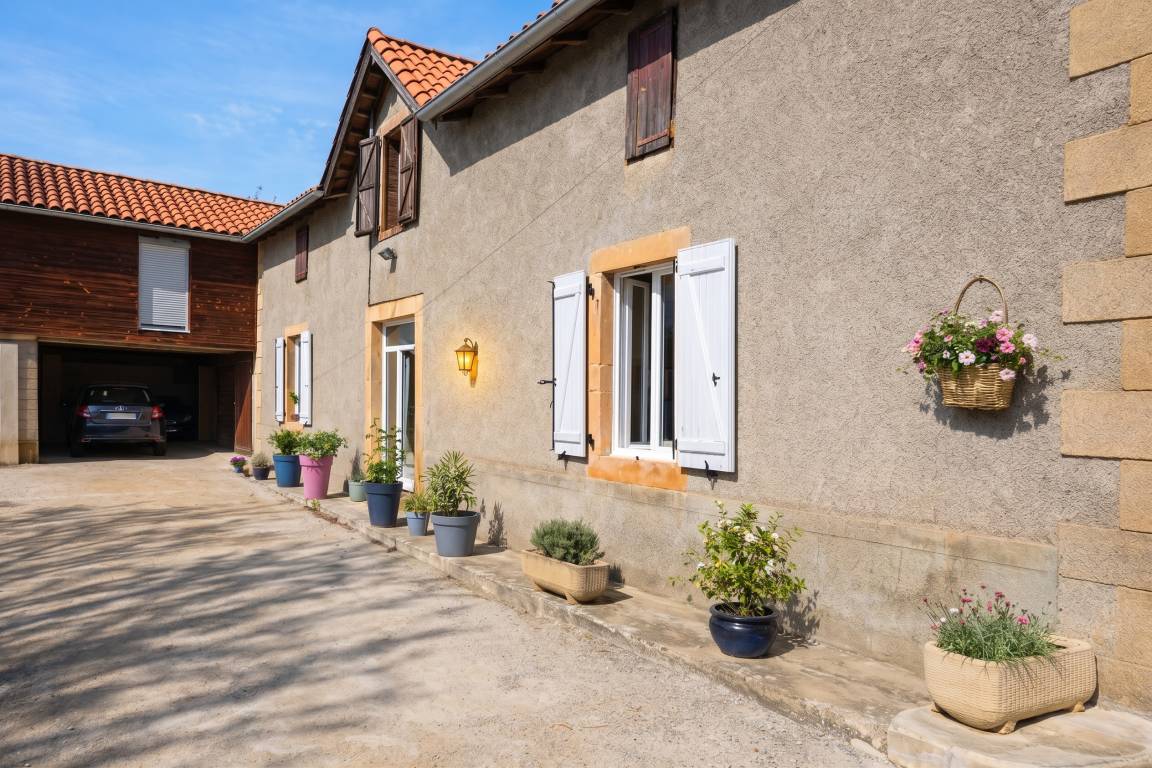 128 M² Maison De Vacances ∙ 3 Chambres ∙ 6 Personnes - Saint-Gaudens