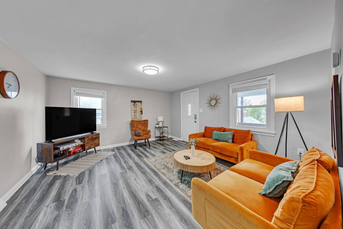 107 M² House ∙ 4 Bedrooms ∙ 8 Guests - Pittsburgh, PA