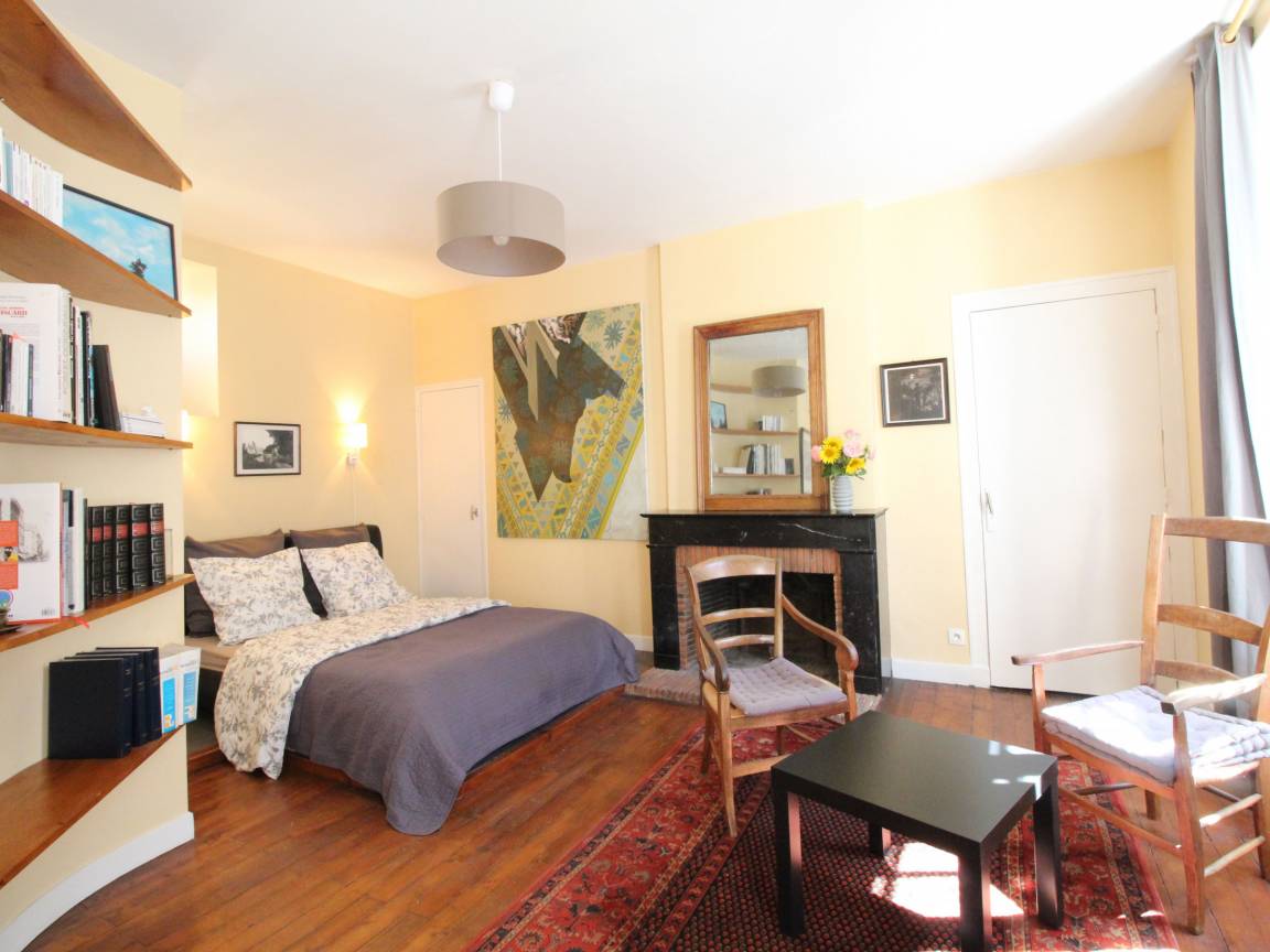 30 M² Cottage ∙ 1 Slaapkamer ∙ 2 Gasten - Angers