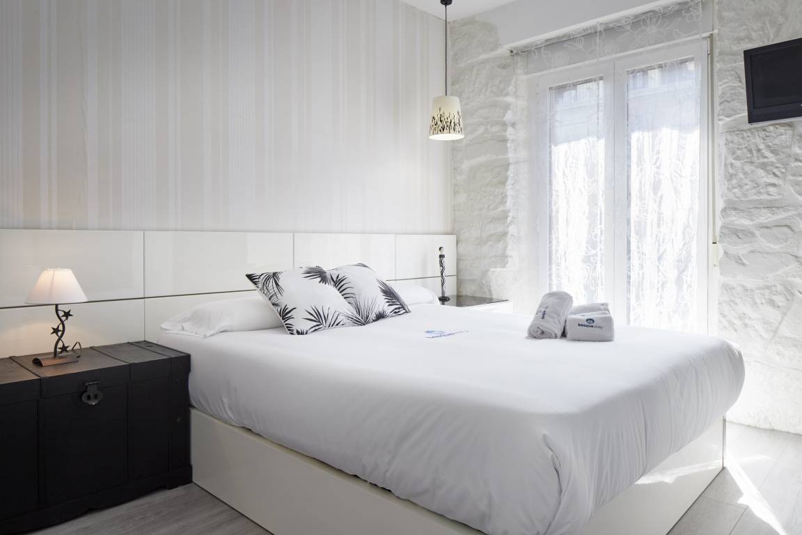 69 M² Huoneisto ∙ 2 Makuuhuonetta ∙ 4 Vierasta - San Sebastián