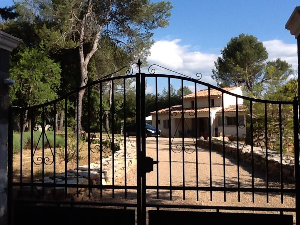 120 M² Villa ∙ 3 Chambres ∙ 6 Personnes - Le Luc