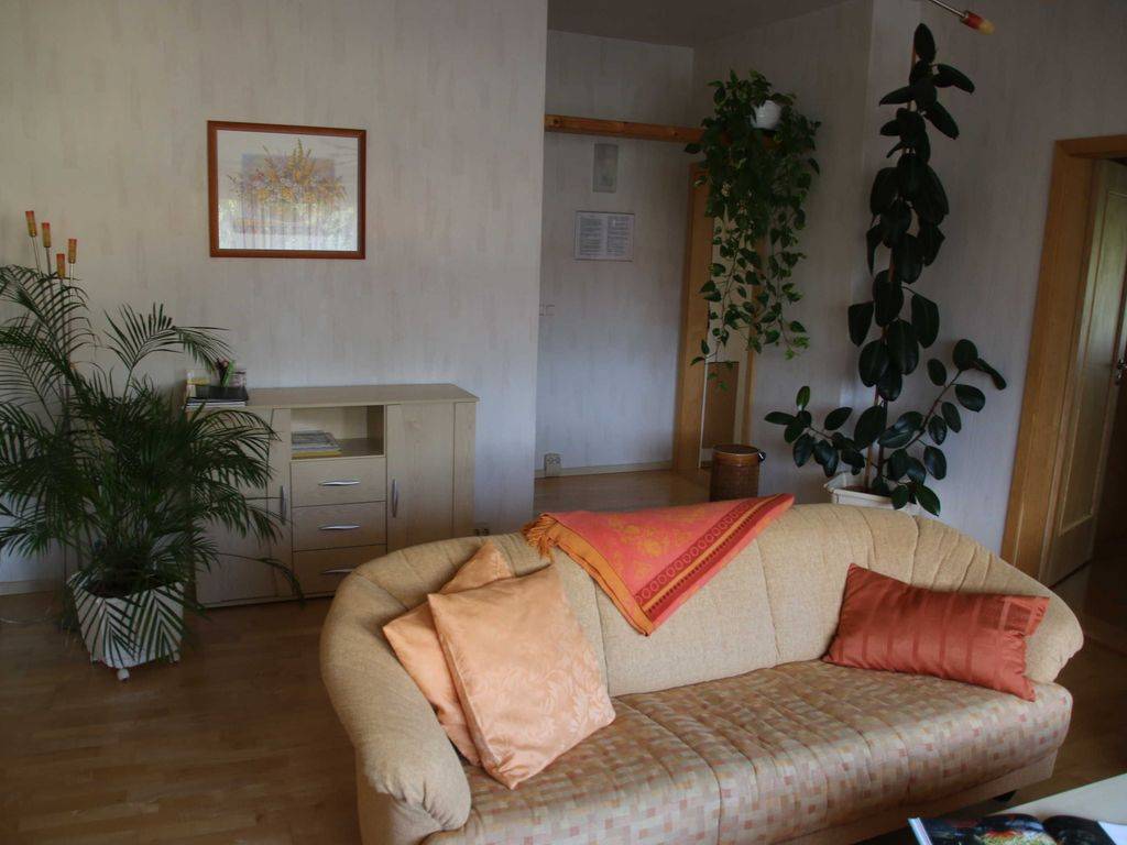74 M² Apartamento ∙ 2 Habitaciones ∙ 4 Huéspedes - Érfurt